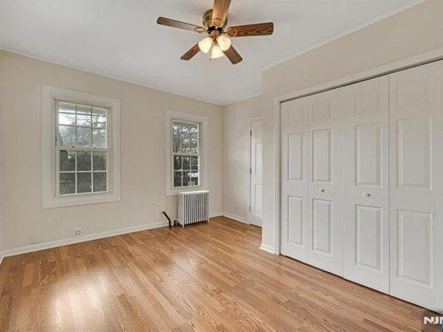 house with 4 bedroom, Verona NJ ES104330086