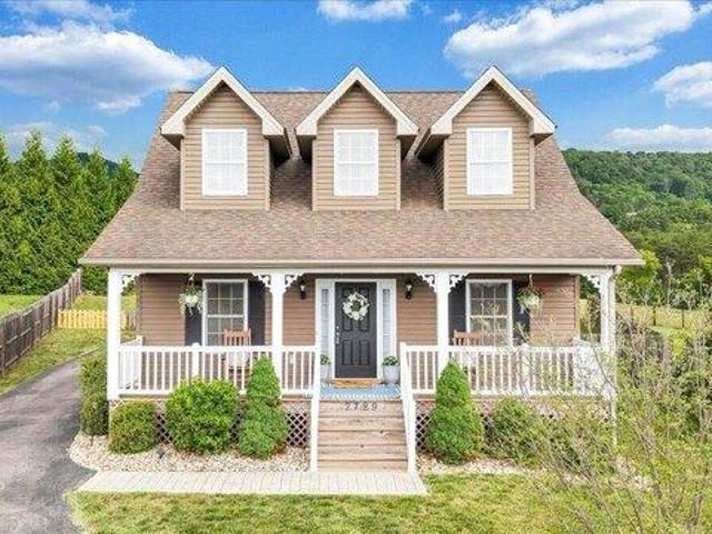 house with 4 bedroom, Vinton VA DS103625739