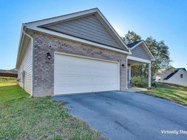 house with 4 bedroom, Vinton VA ES103601438