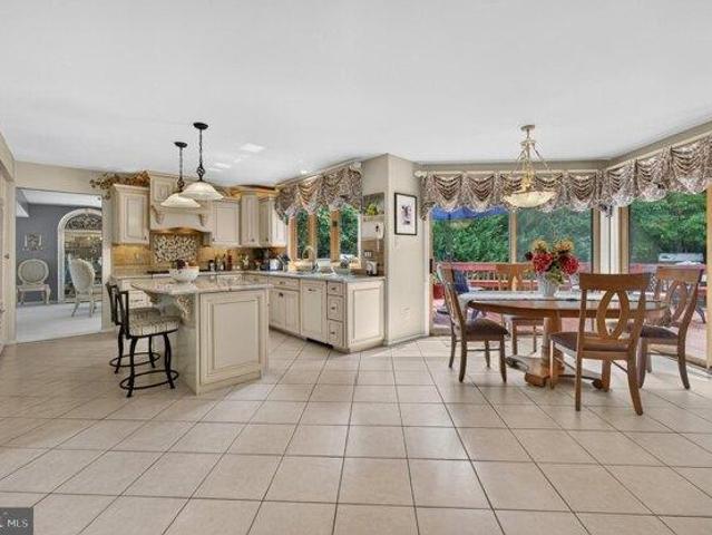 house with 4 bedroom, Voorhees NJ ES105175418