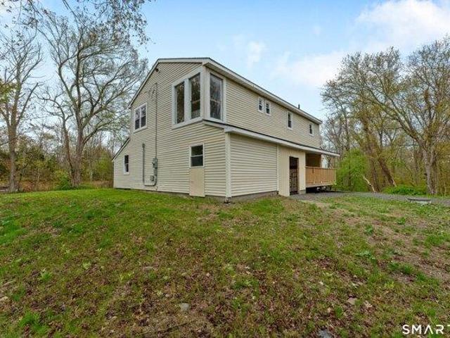 house with 4 bedroom, Voluntown CT DS102211889