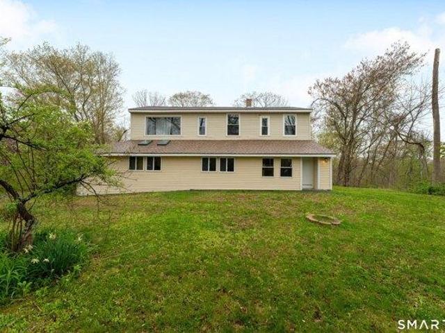 house with 4 bedroom, Voluntown CT DS104149645