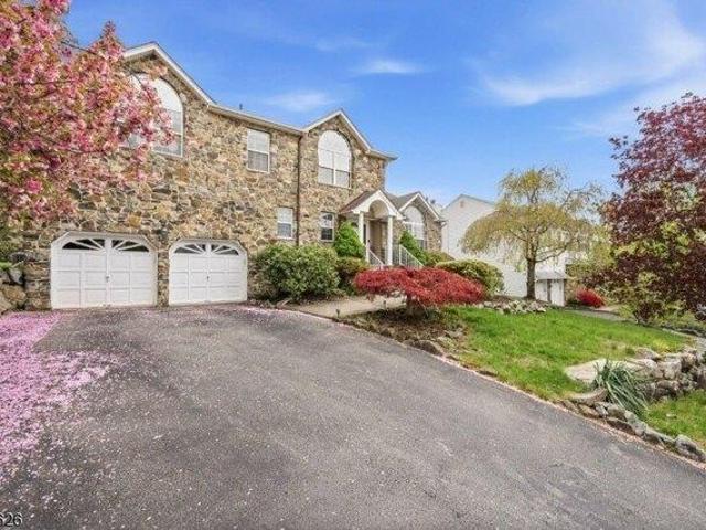 house with 4 bedroom, Wanaque NJ DS102316496
