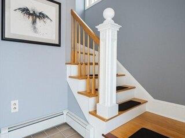 house with 4 bedroom, Waltham MA DLS102372295