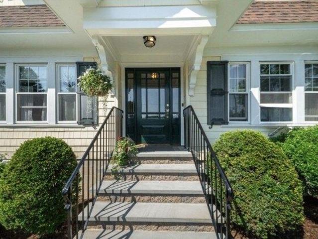 house with 4 bedroom, Waltham MA DS104477519