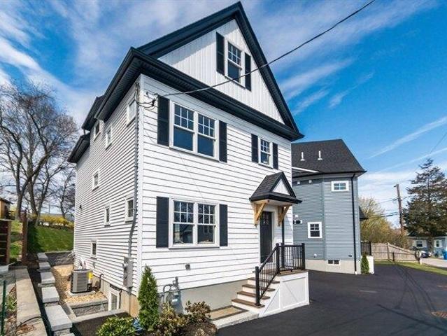 house with 4 bedroom, Waltham MA DS102959182