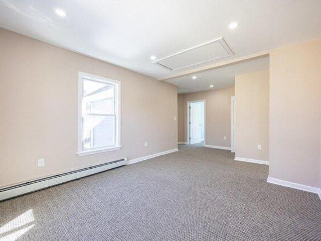 house with 4 bedroom, Waltham MA DS103097846