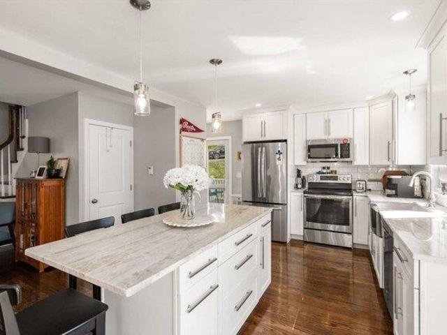 house with 4 bedroom, Waltham MA DS103431497