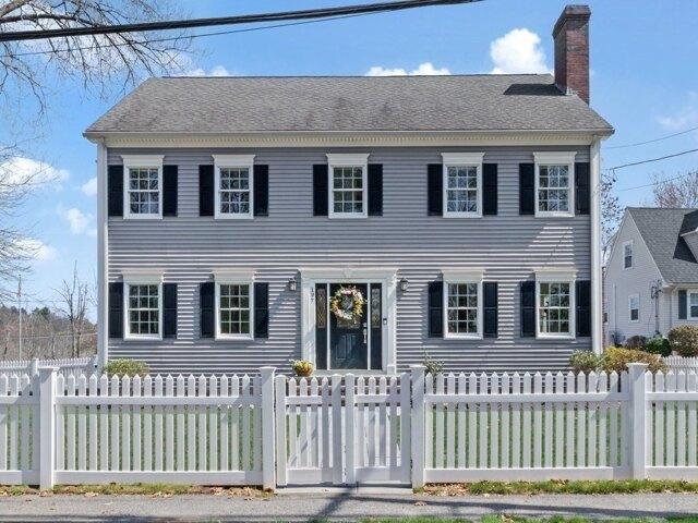 house with 4 bedroom, Waltham MA DS103807788