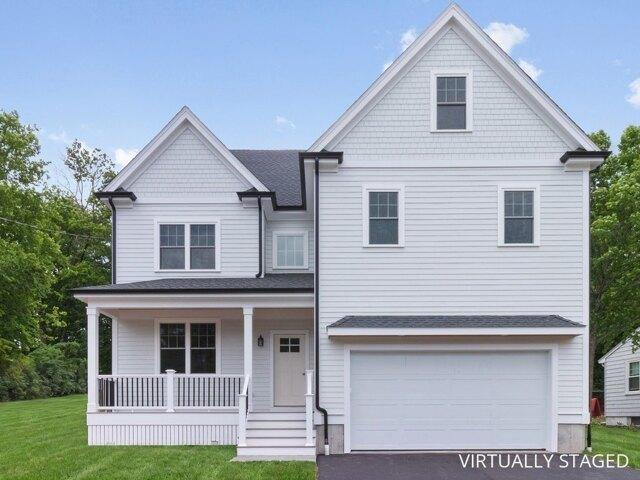house with 4 bedroom, Waltham MA ES104152811