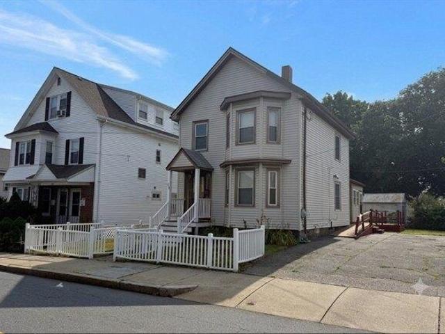 house with 4 bedroom, Waltham MA ES104570085