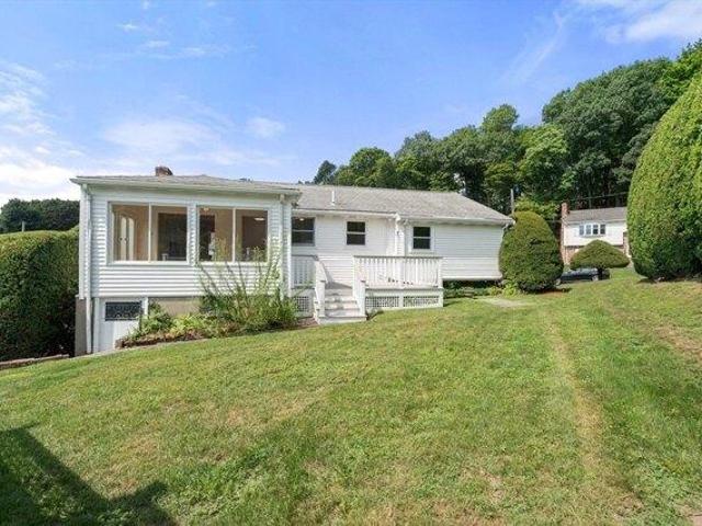 house with 4 bedroom, Waltham MA ES105092726