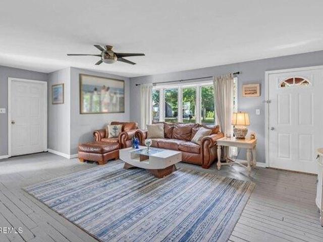 house with 4 bedroom, Wall NJ ES105142132