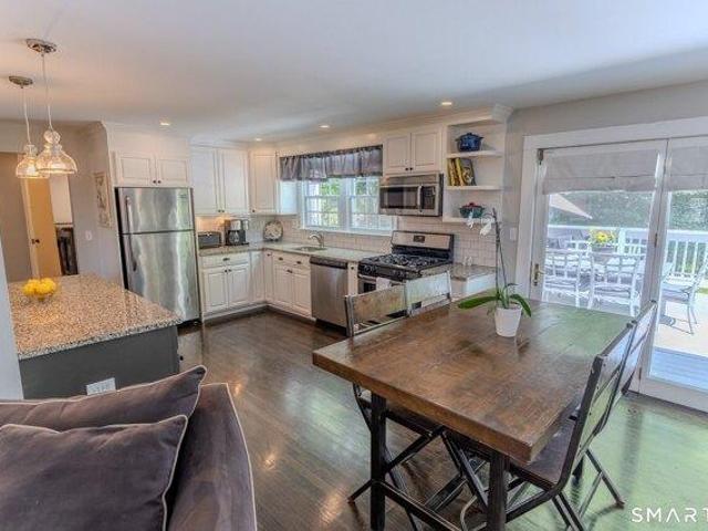 house with 4 bedroom, Wallingford CT DS104150548
