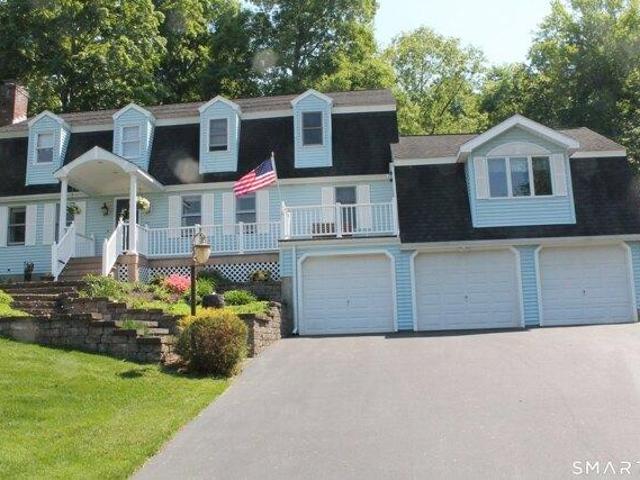 house with 4 bedroom, Wallingford CT ES104153087
