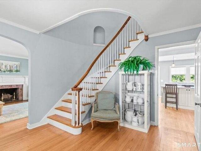house with 4 bedroom, Wallingford CT ES104441418