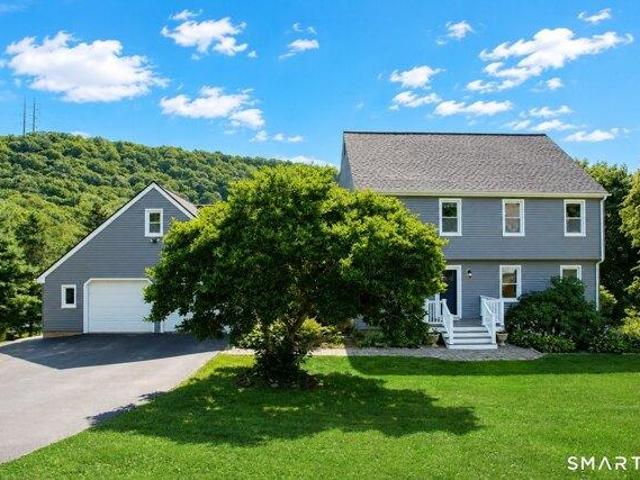house with 4 bedroom, Wallingford CT ES105190538