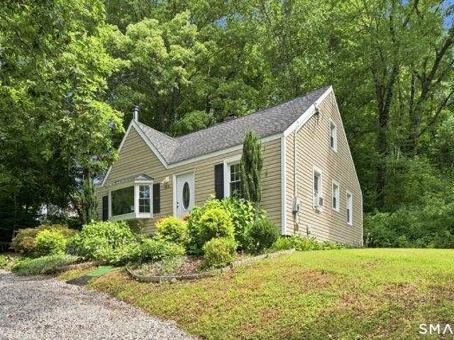 house with 4 bedroom, Wallingford CT ES105230500