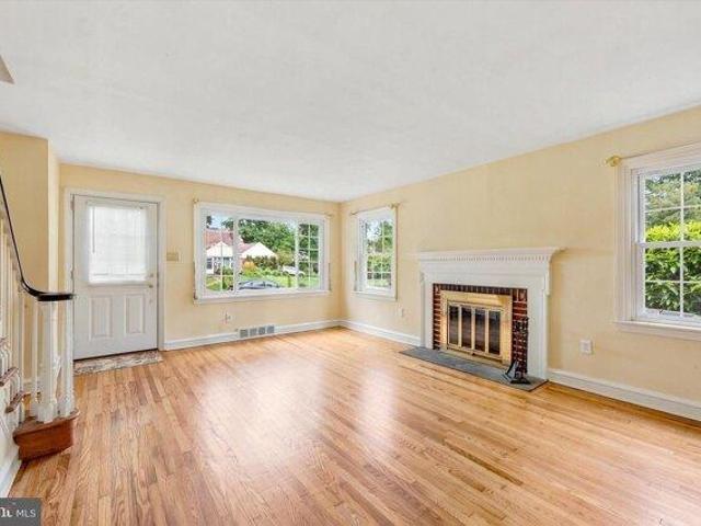 house with 4 bedroom, Wallingford PA DS103623084