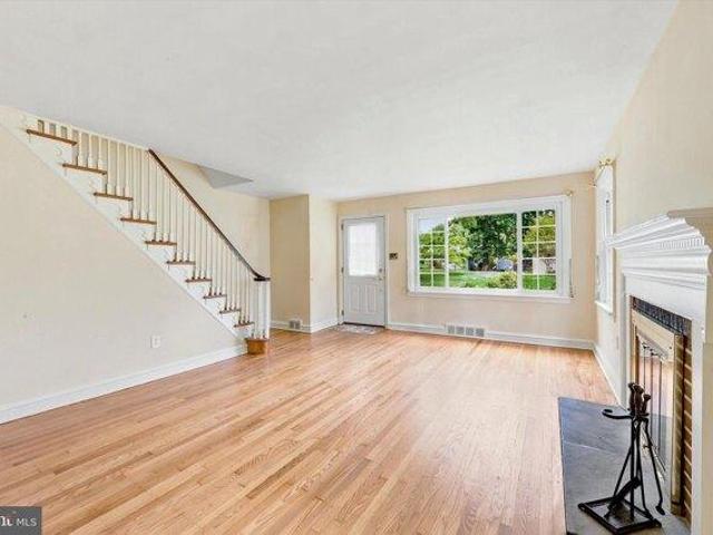 house with 4 bedroom, Wallingford PA ES103623084