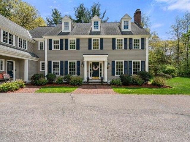 house with 4 bedroom, Walpole MA DS104329153