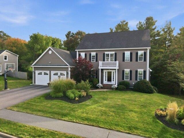 house with 4 bedroom, Walpole MA DS102632591