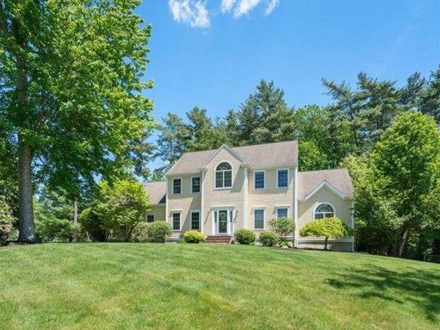 house with 4 bedroom, Walpole MA DS102860832