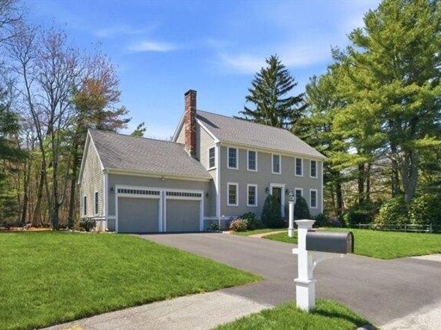 house with 4 bedroom, Walpole MA DS102961940