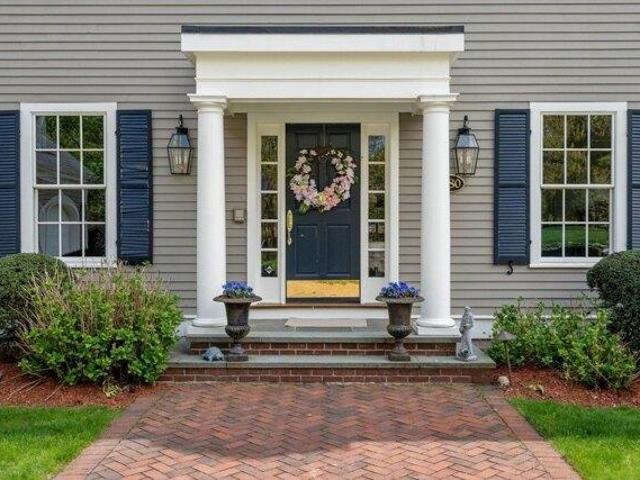 house with 4 bedroom, Walpole MA ES104791323