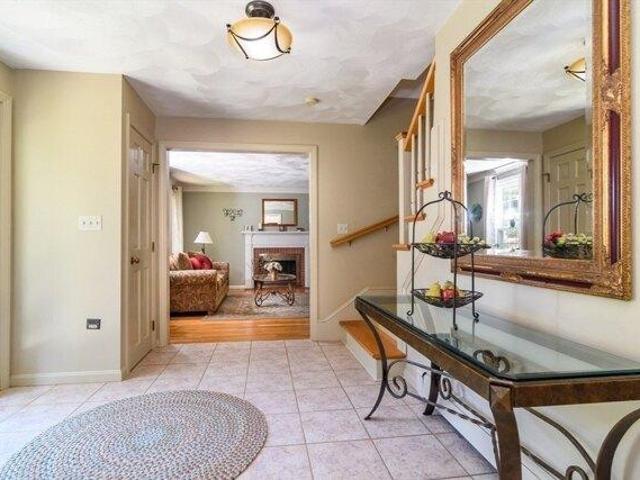 house with 4 bedroom, Walpole MA ES103099101