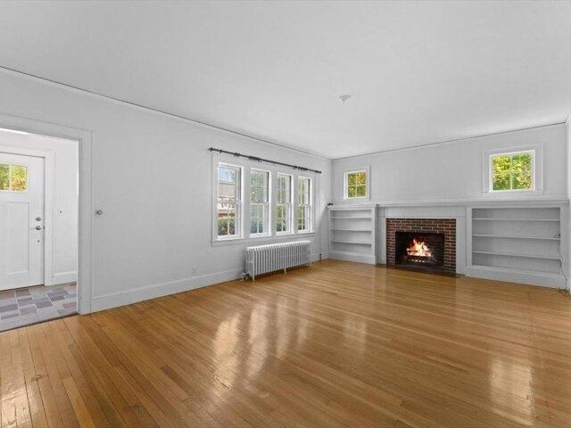 house with 4 bedroom, Walpole MA ES103809266