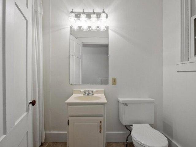 house with 4 bedroom, Walpole NH ES105193464