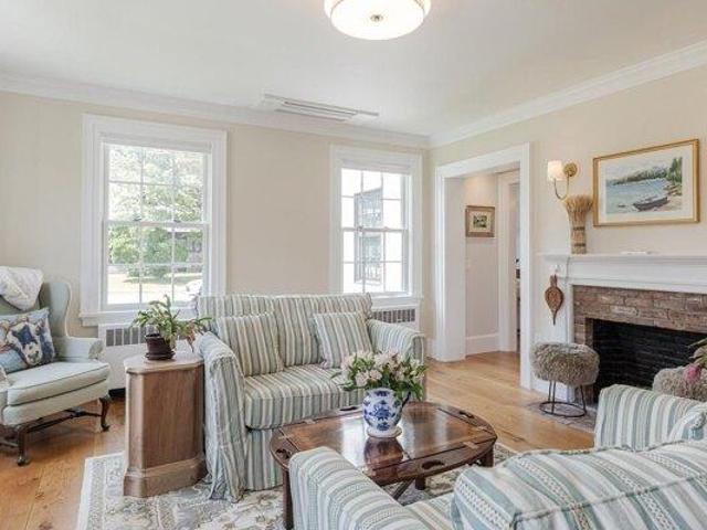 house with 4 bedroom, Walpole NH ES103965620