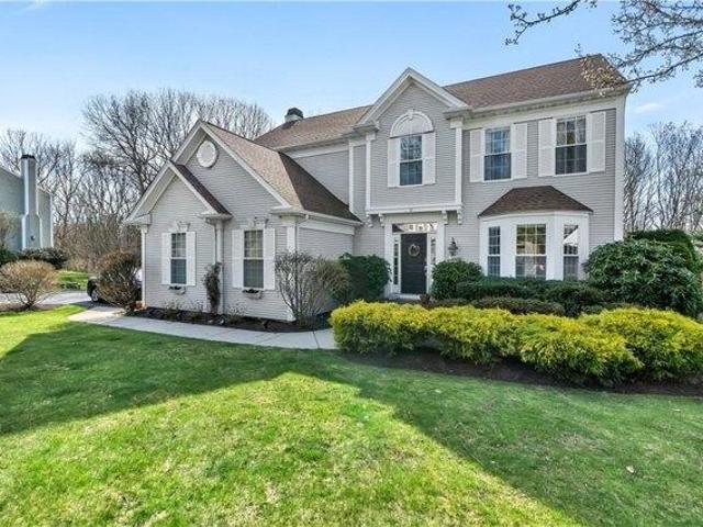 house with 4 bedroom, Warwick RI DLS102154245