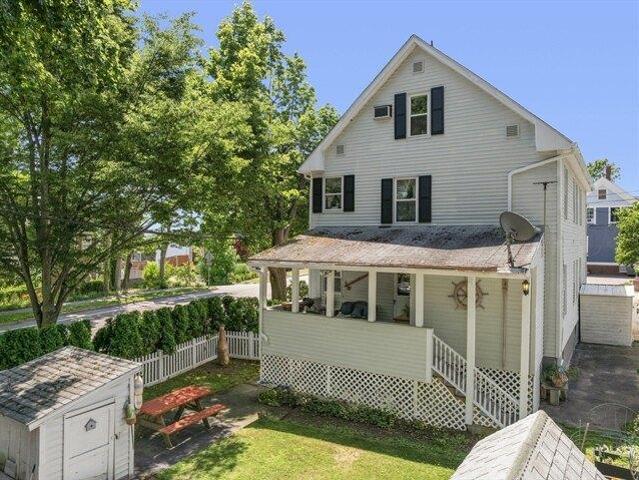 house with 4 bedroom, Warwick RI DS104234210