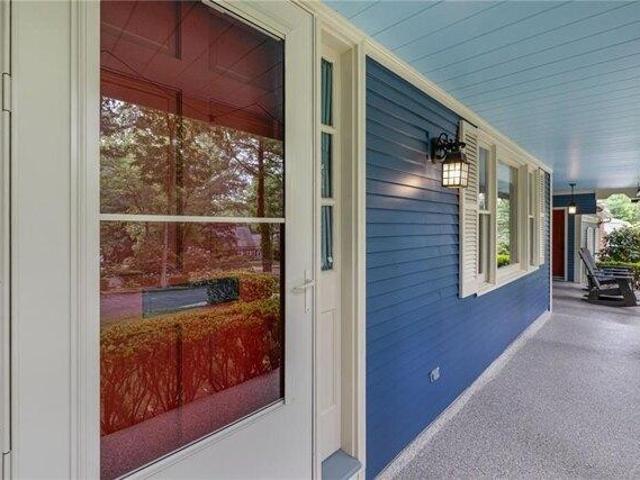 house with 4 bedroom, Warwick RI DS104262406