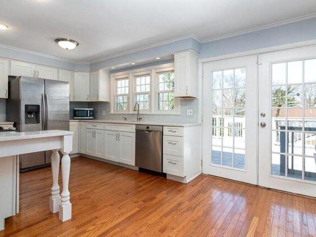 house with 4 bedroom, Warwick RI DS102726913