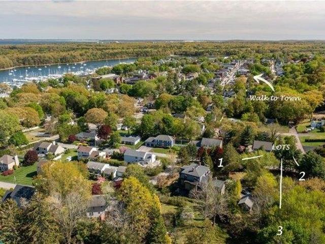 house with 4 bedroom, Warwick RI DS102801282