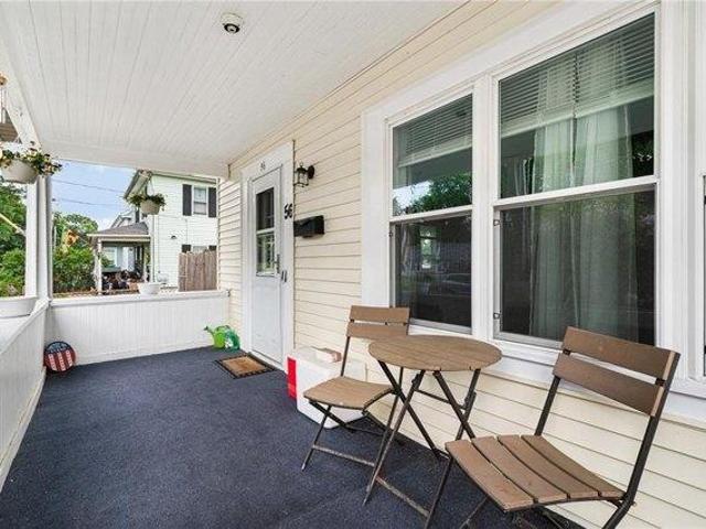 house with 4 bedroom, Warwick RI DS103073809
