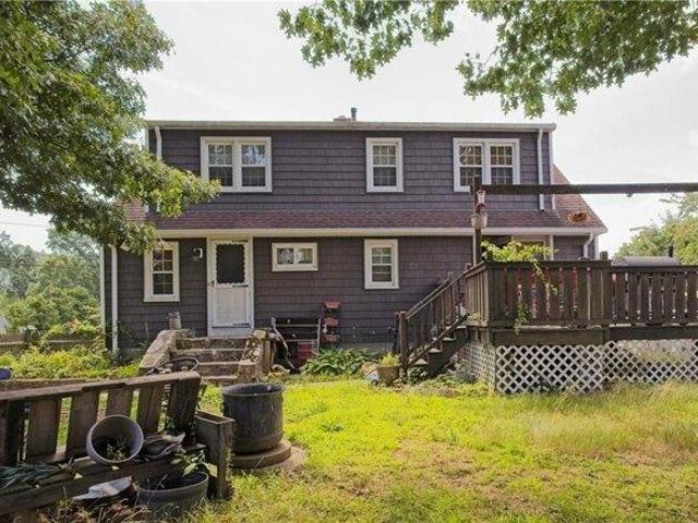 house with 4 bedroom, Warwick RI ES105092849