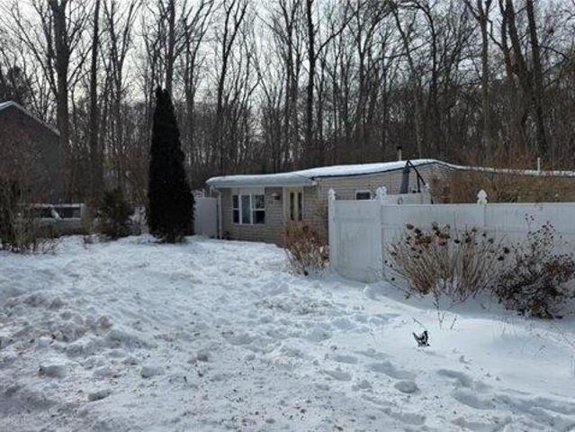 house with 4 bedroom, Warwick RI ES103075087
