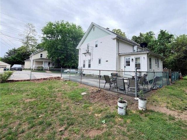 house with 4 bedroom, Warwick RI ES103127069