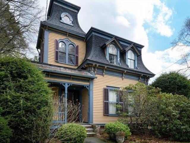 house with 4 bedroom, Ware MA ES104515266