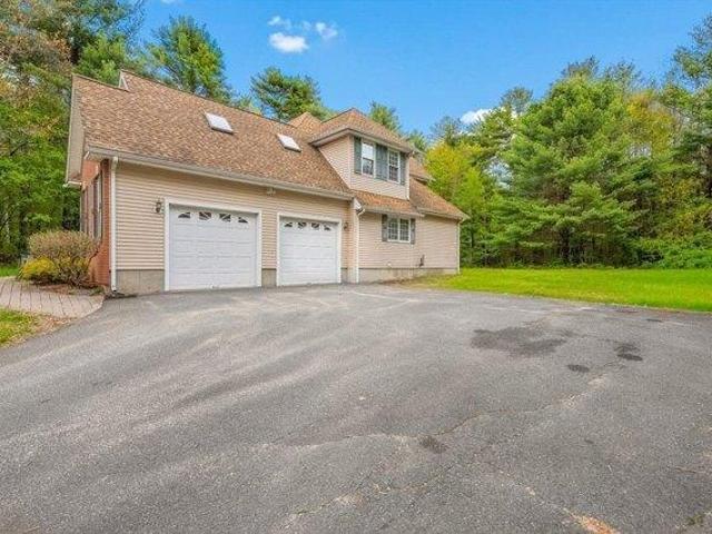 house with 4 bedroom, Ware MA ES104510161