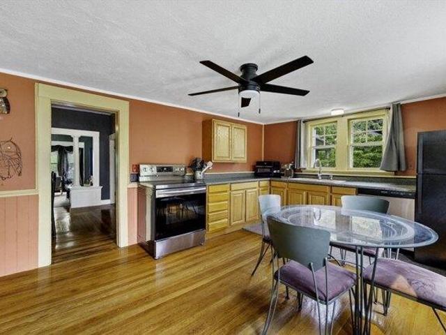 house with 4 bedroom, Ware MA ES105093729