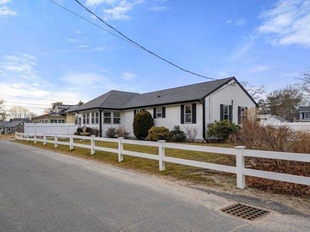 house with 4 bedroom, Wareham MA DLS102442643