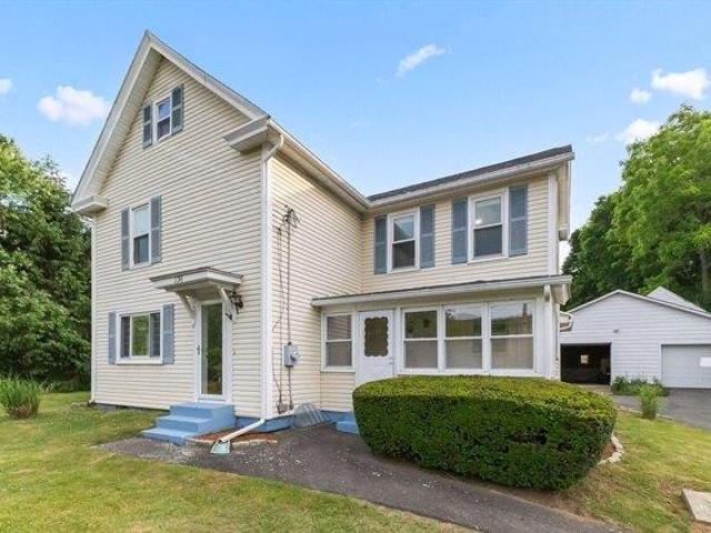 house with 4 bedroom, Warren MA DS104405823