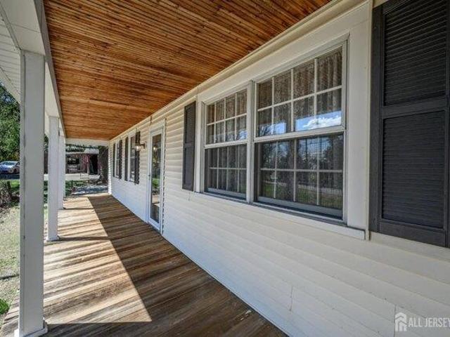house with 4 bedroom, Warren NJ DLS103124770