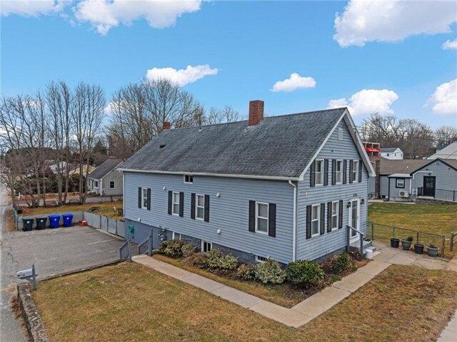 house with 4 bedroom, Warren RI DS102153872