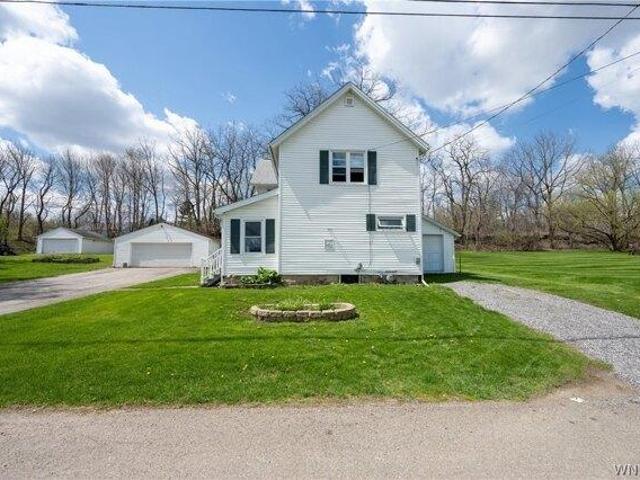 house with 4 bedroom, Warsaw NY ES103601947